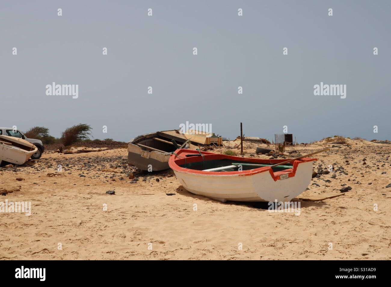 Boats cape verde hi-res stock photography and images - Alamy