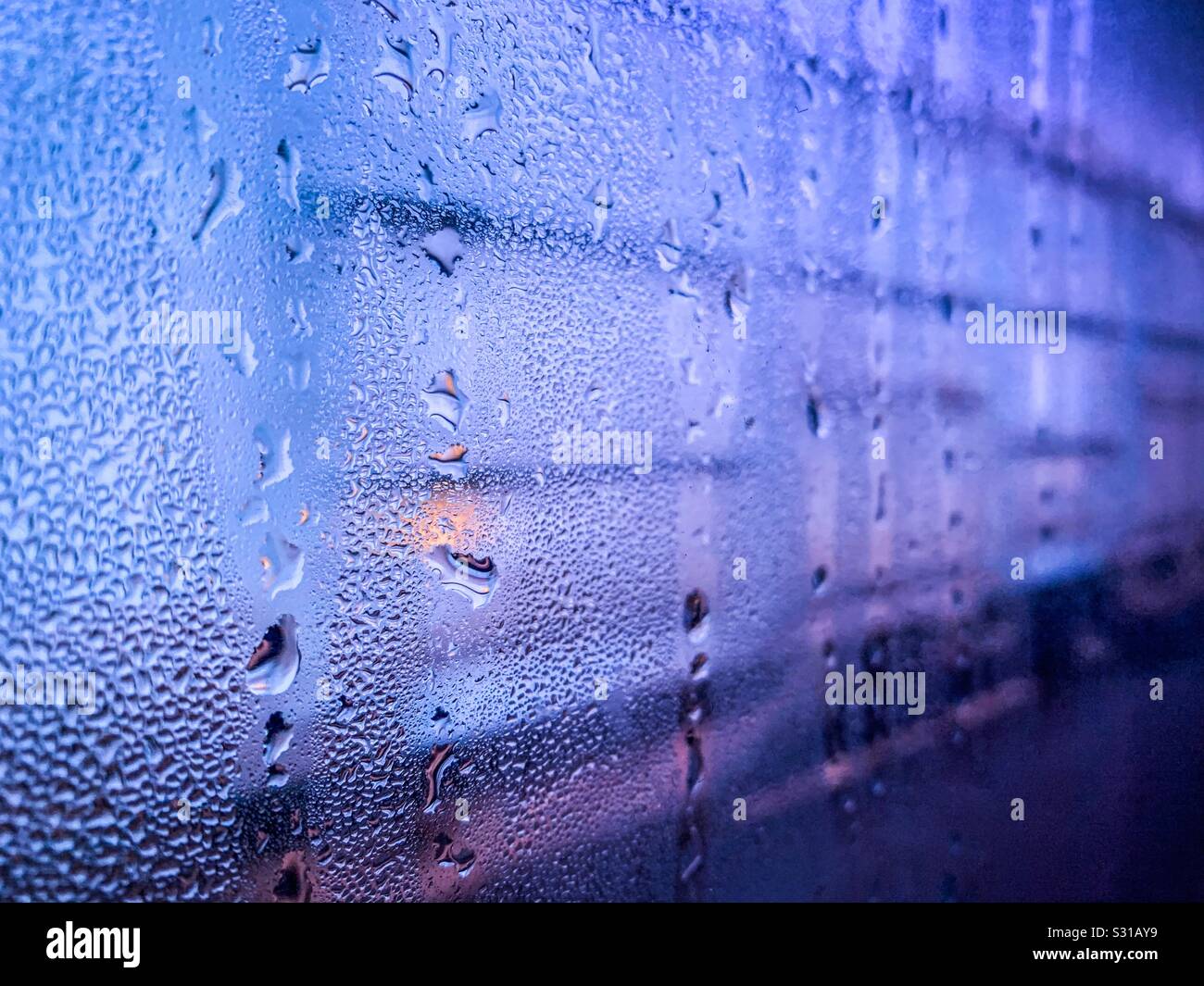 Rain drops on train window hi-res stock photography and images - Alamy