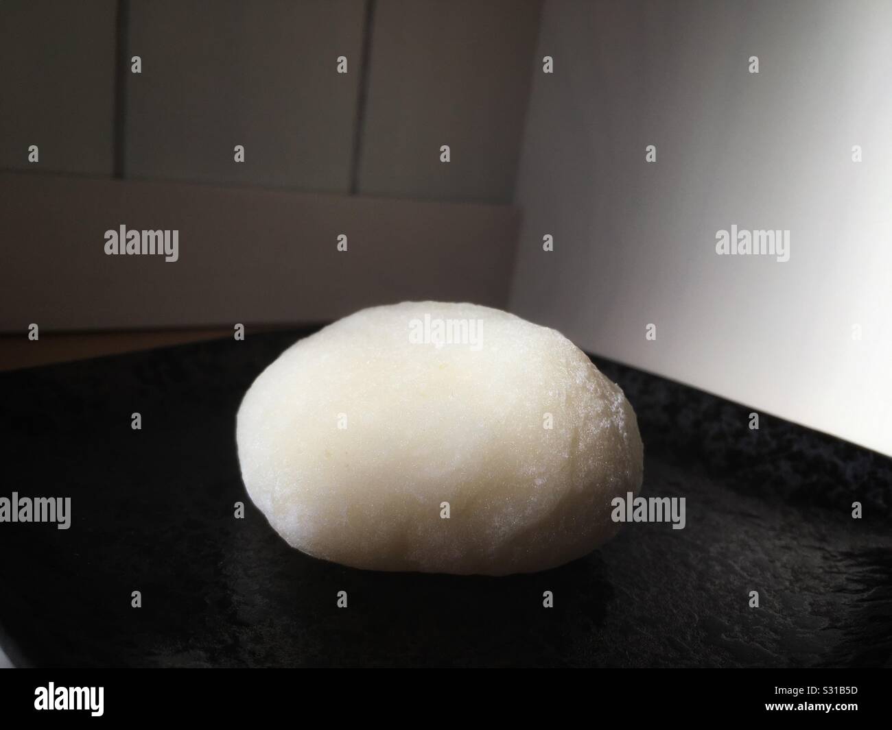 Japanese rice cake hi-res stock photography and images - Alamy