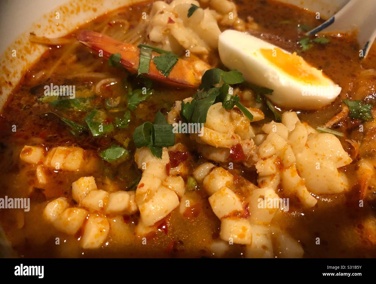 Cooking laksa hi-res stock photography and images - Alamy