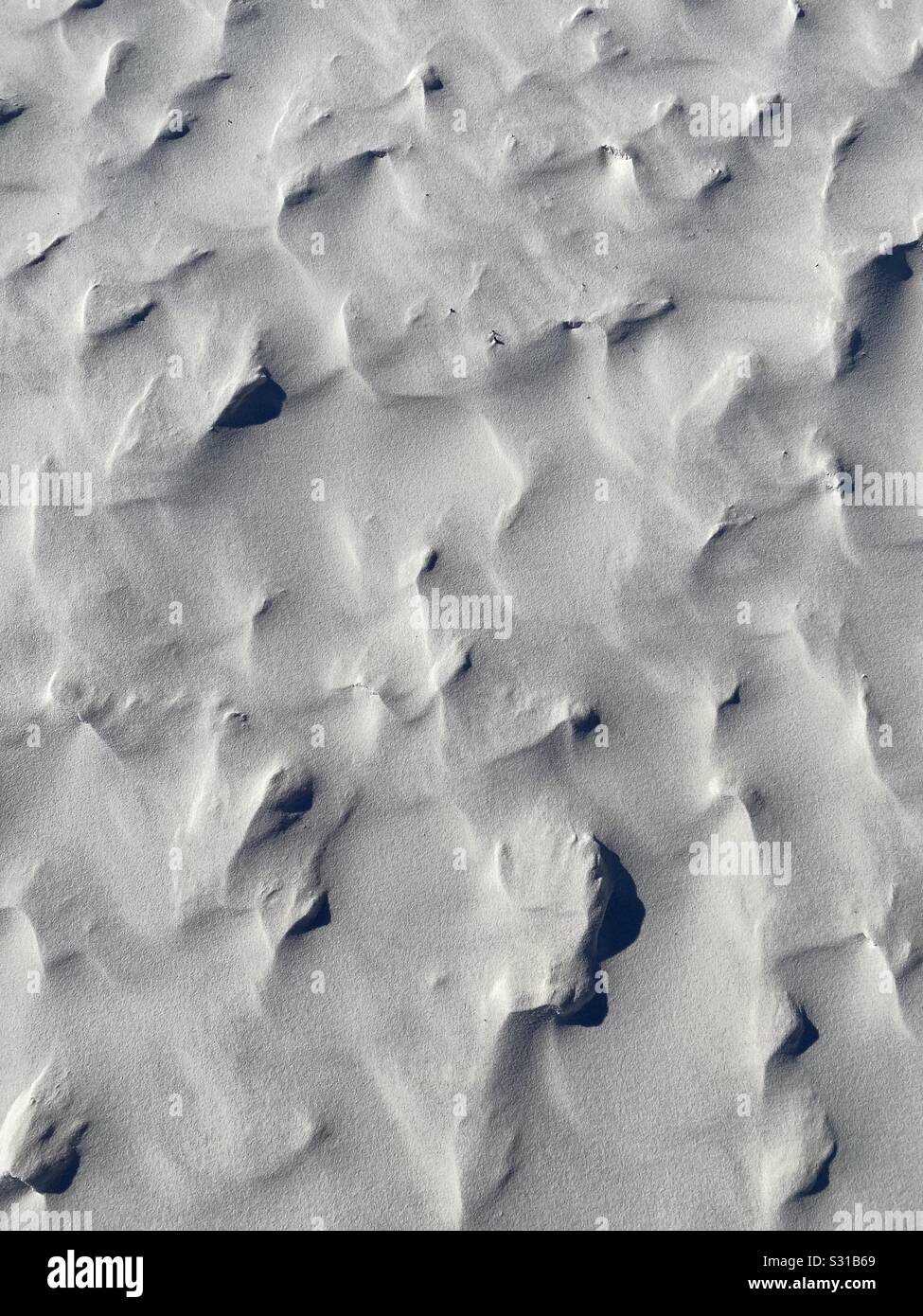 White sand textures and patterns on the beach Stock Photo - Alamy