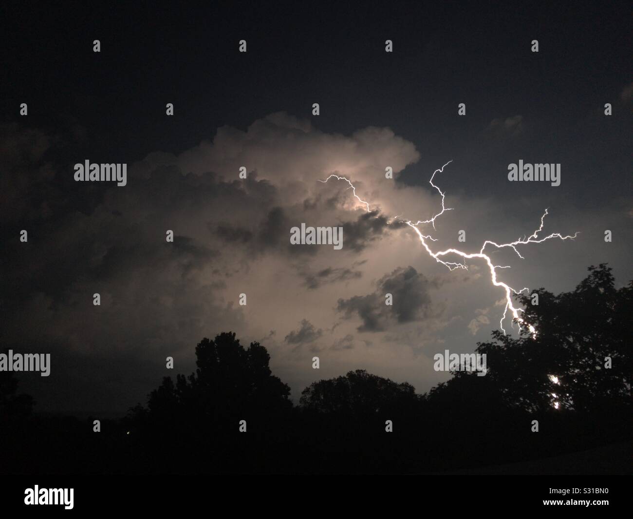 Lightning storm at night hi-res stock photography and images - Alamy