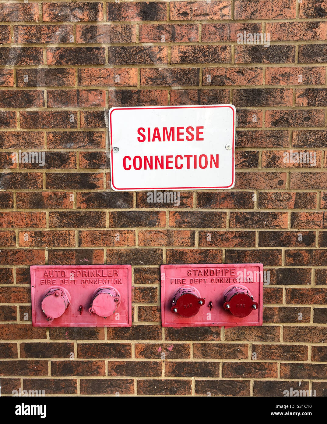 Siamese connection hi-res stock photography and images - Alamy