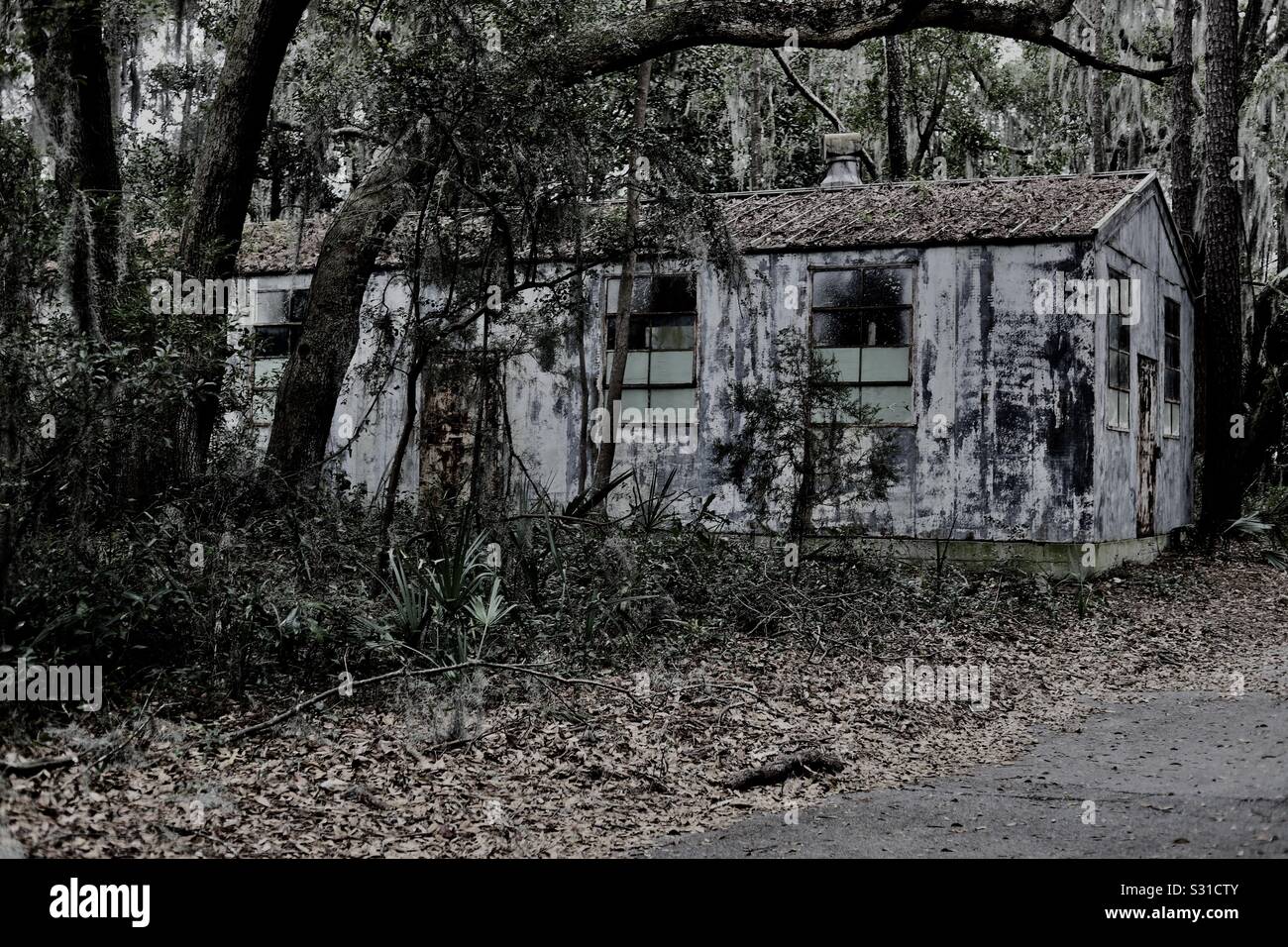 Creepy building hi-res stock photography and images - Alamy