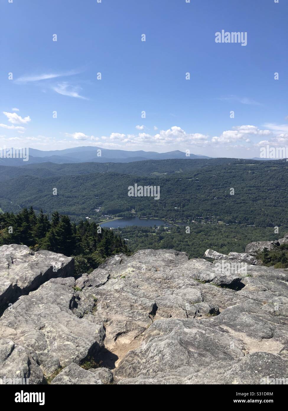 Blue ridge range hi-res stock photography and images - Alamy