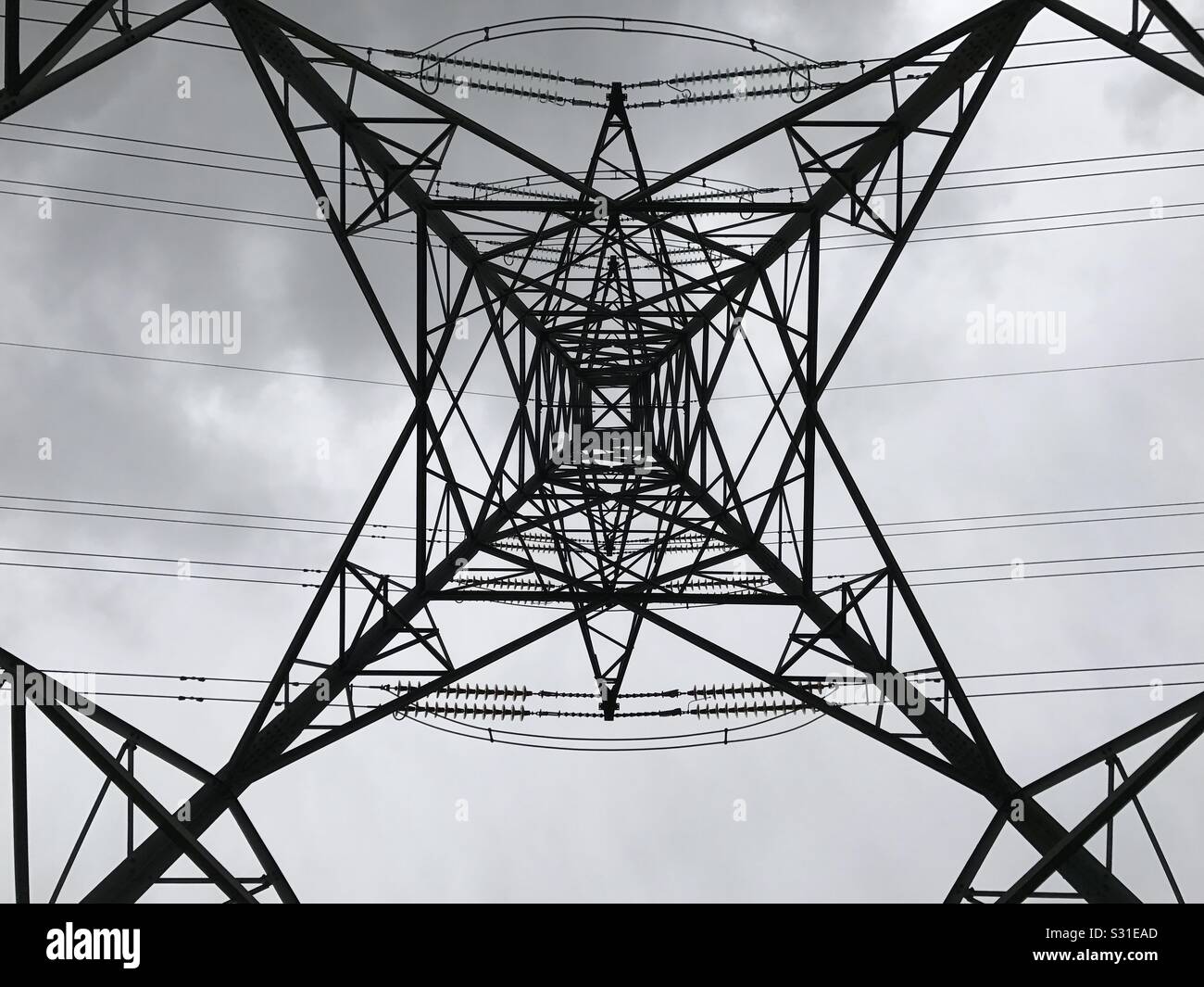 Telephone pylon hi-res stock photography and images - Alamy