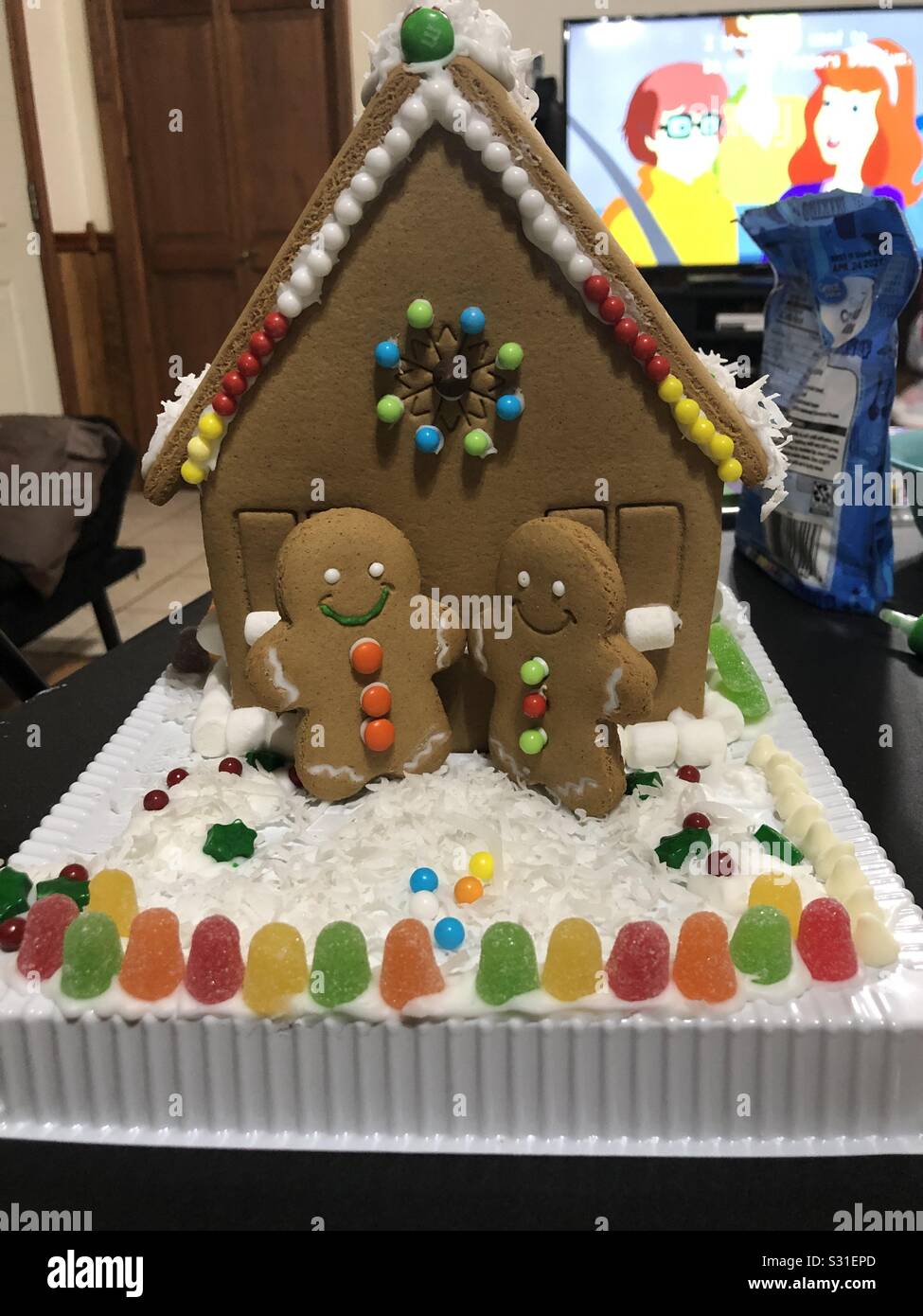 Ginger bread house hi-res stock photography and images - Alamy