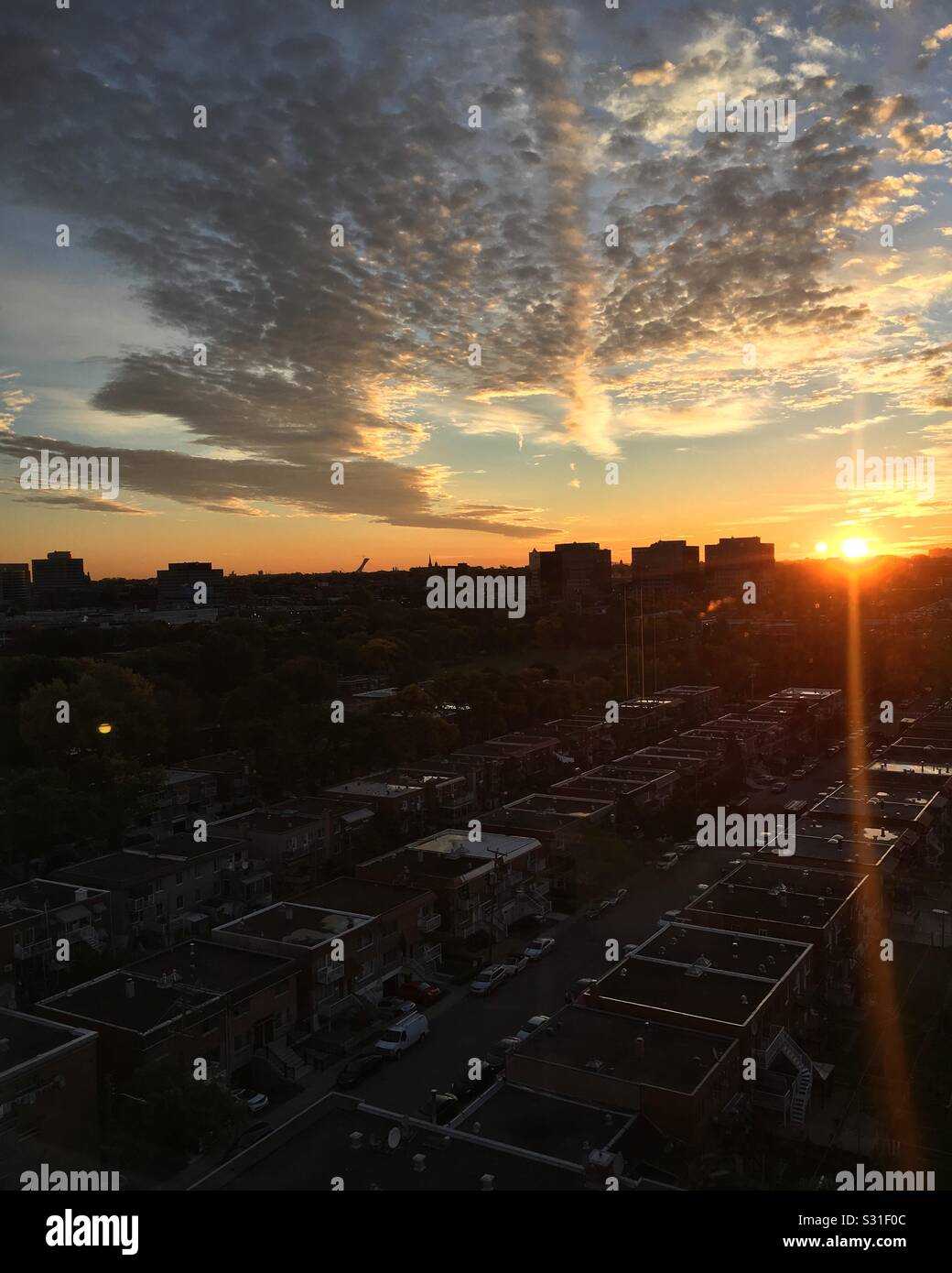 Montreal morning hi-res stock photography and images - Alamy