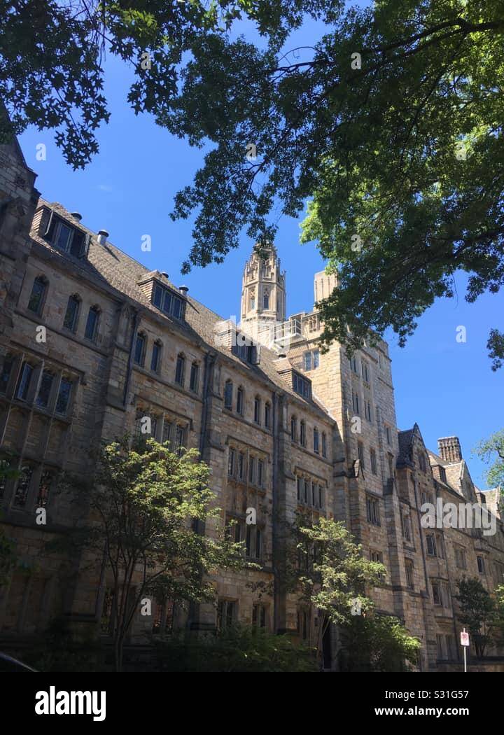 Yale architecture building hi-res stock photography and images - Alamy