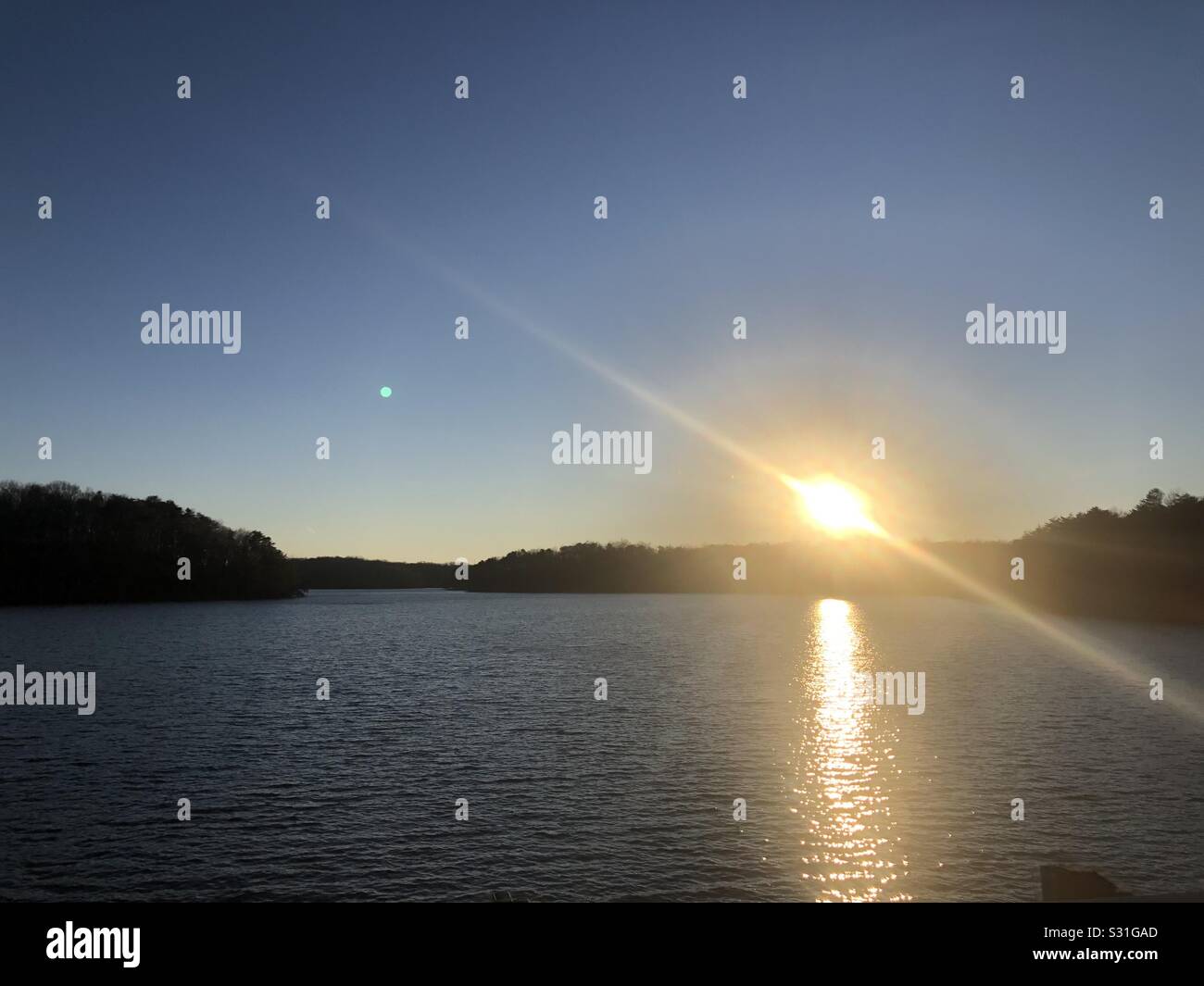 Setting into lake hi-res stock photography and images - Alamy