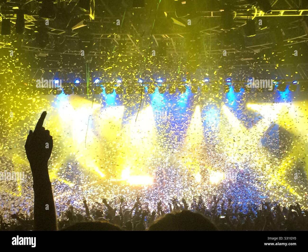 Music life concert hi-res stock photography and images - Alamy