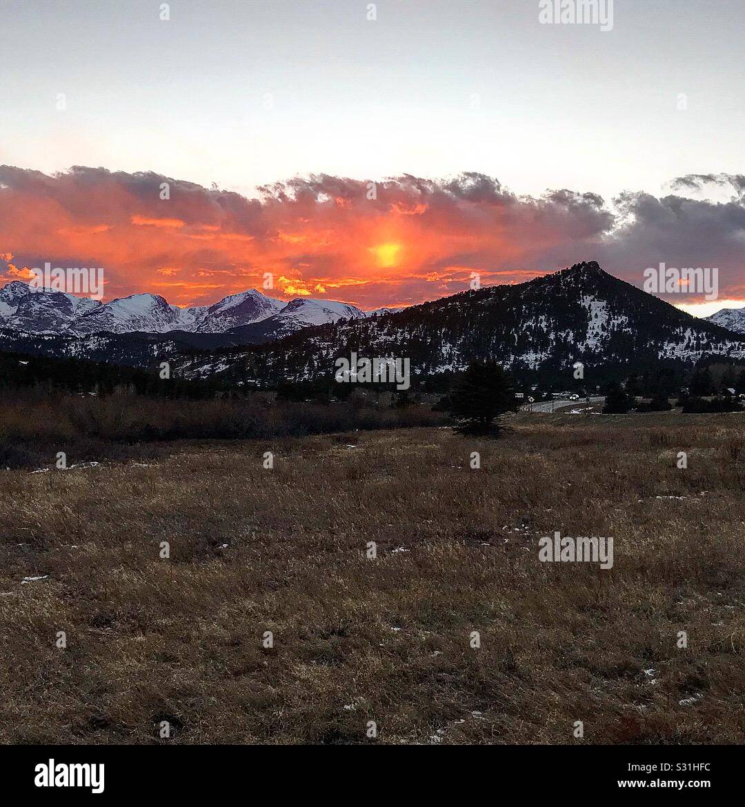 Colorado mountain sunset hi-res stock photography and images - Alamy