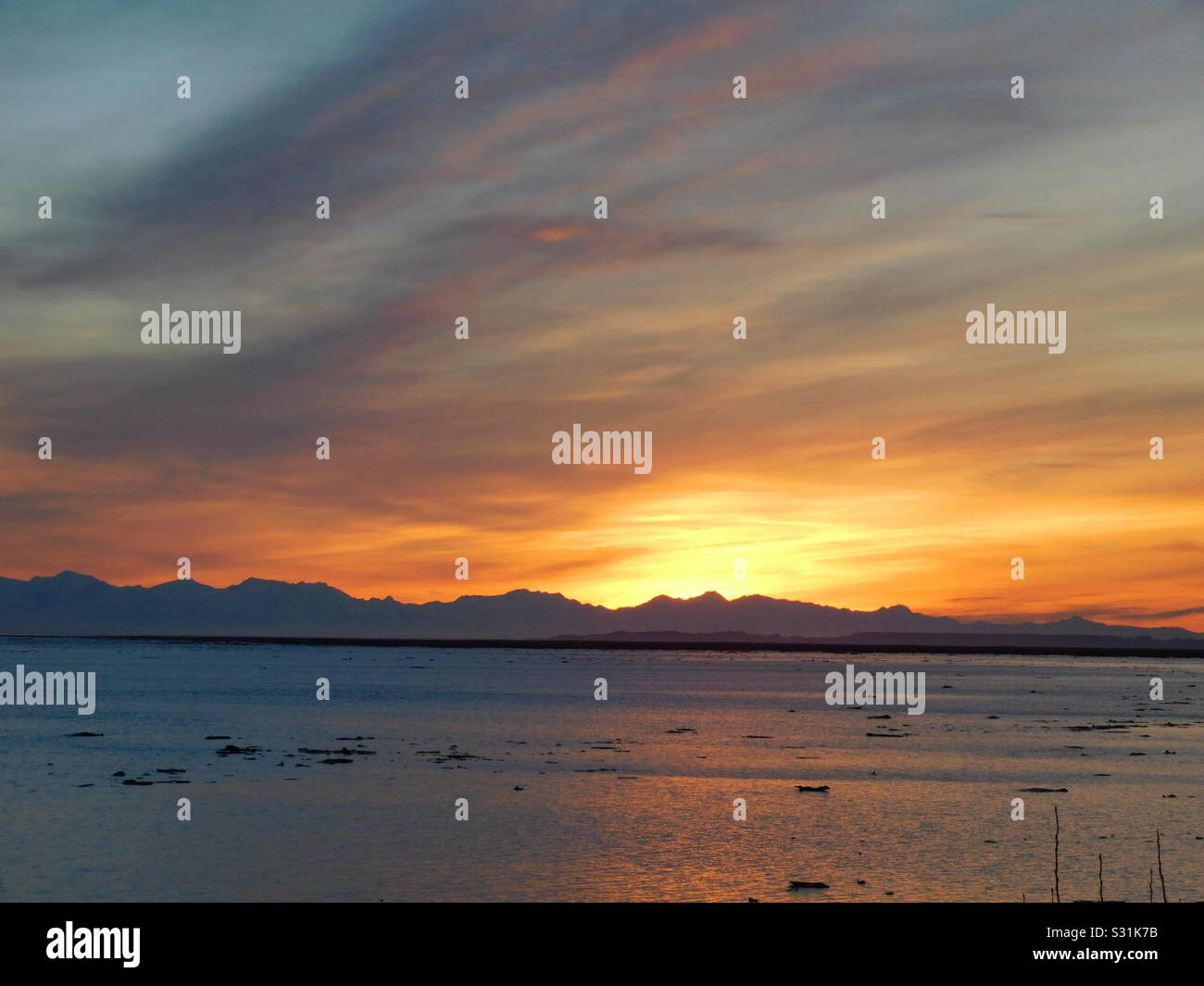 Alaska sunset hi-res stock photography and images - Alamy