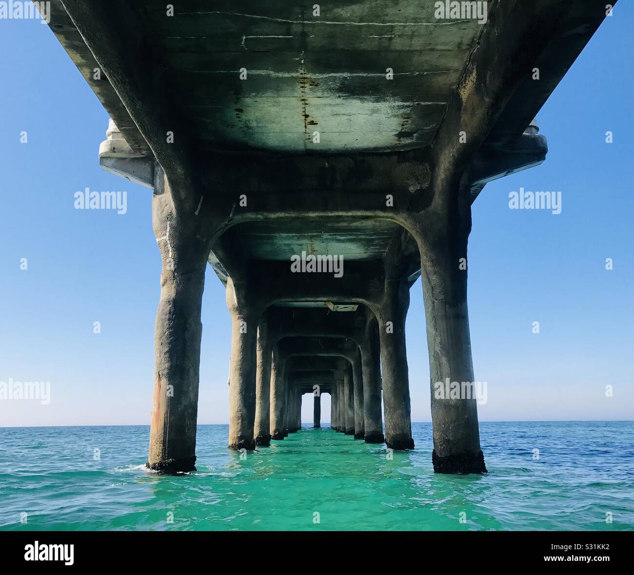 Paddling under pier hi-res stock photography and images - Alamy