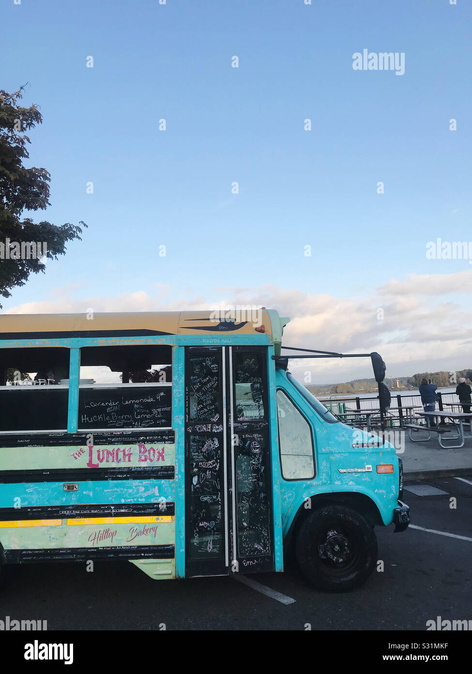 Oregon bus hi-res stock photography and images - Alamy