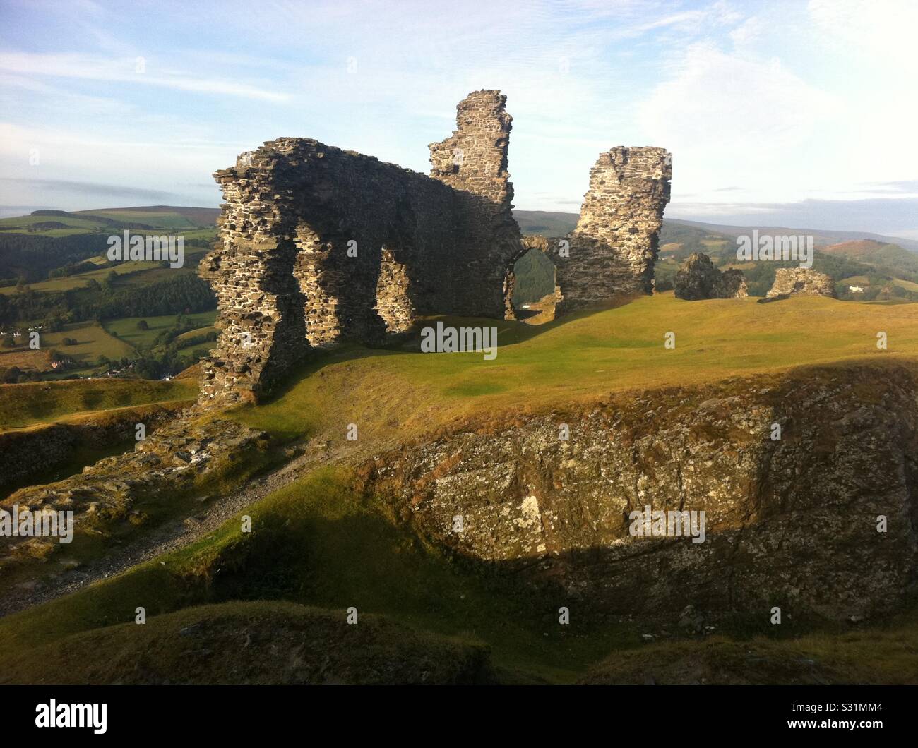 Ruins dinas bran castle hi-res stock photography and images - Alamy