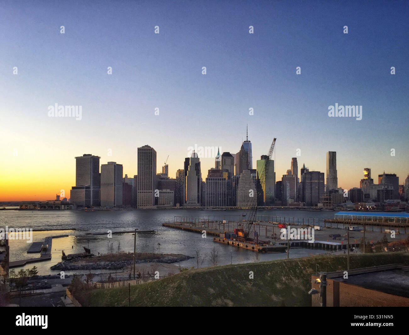 Lower manhattan sunset hi-res stock photography and images - Alamy