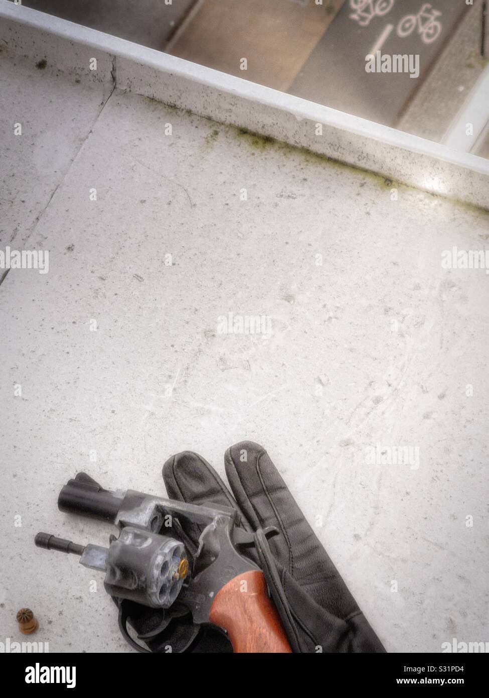 Crime secret hi-res stock photography and images - Alamy