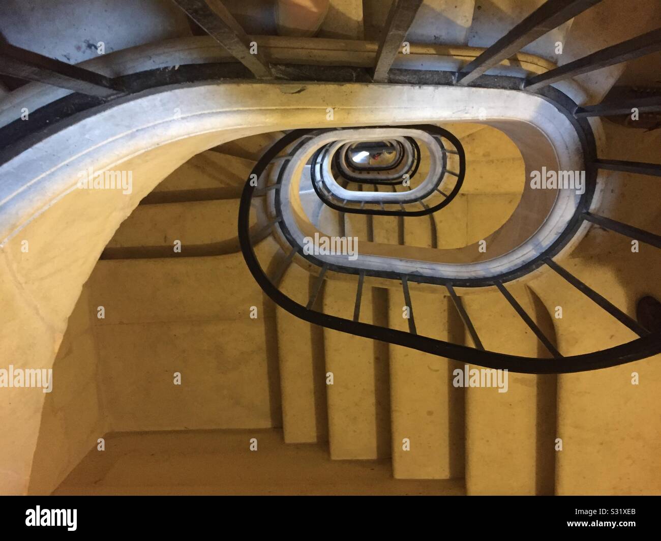 Snail architecture hi-res stock photography and images - Alamy