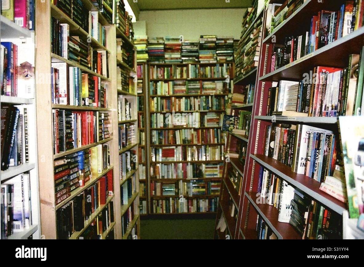 Into the labyrinth film hi-res stock photography and images - Alamy