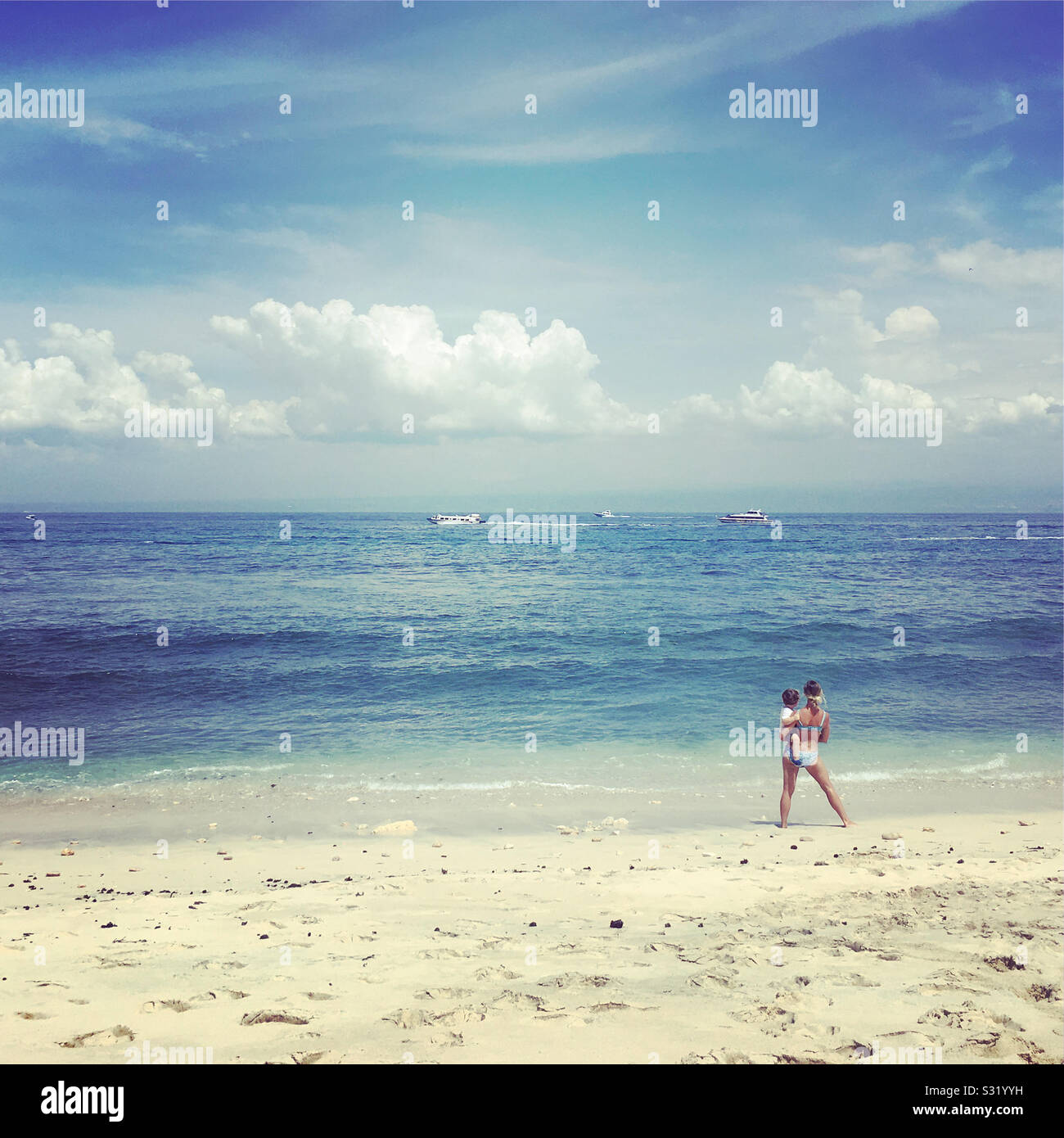 Bali beach scene hi-res stock photography and images - Alamy