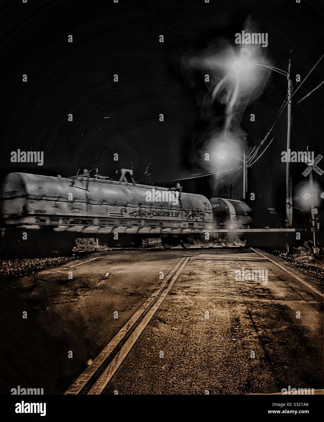 Road night lights hi-res stock photography and images - Alamy