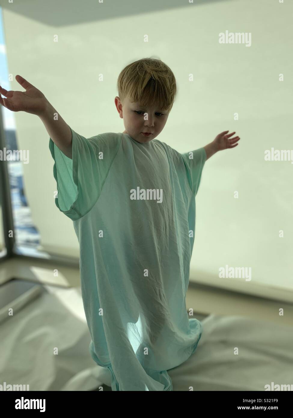 Pediatric check up hi-res stock photography and images - Alamy