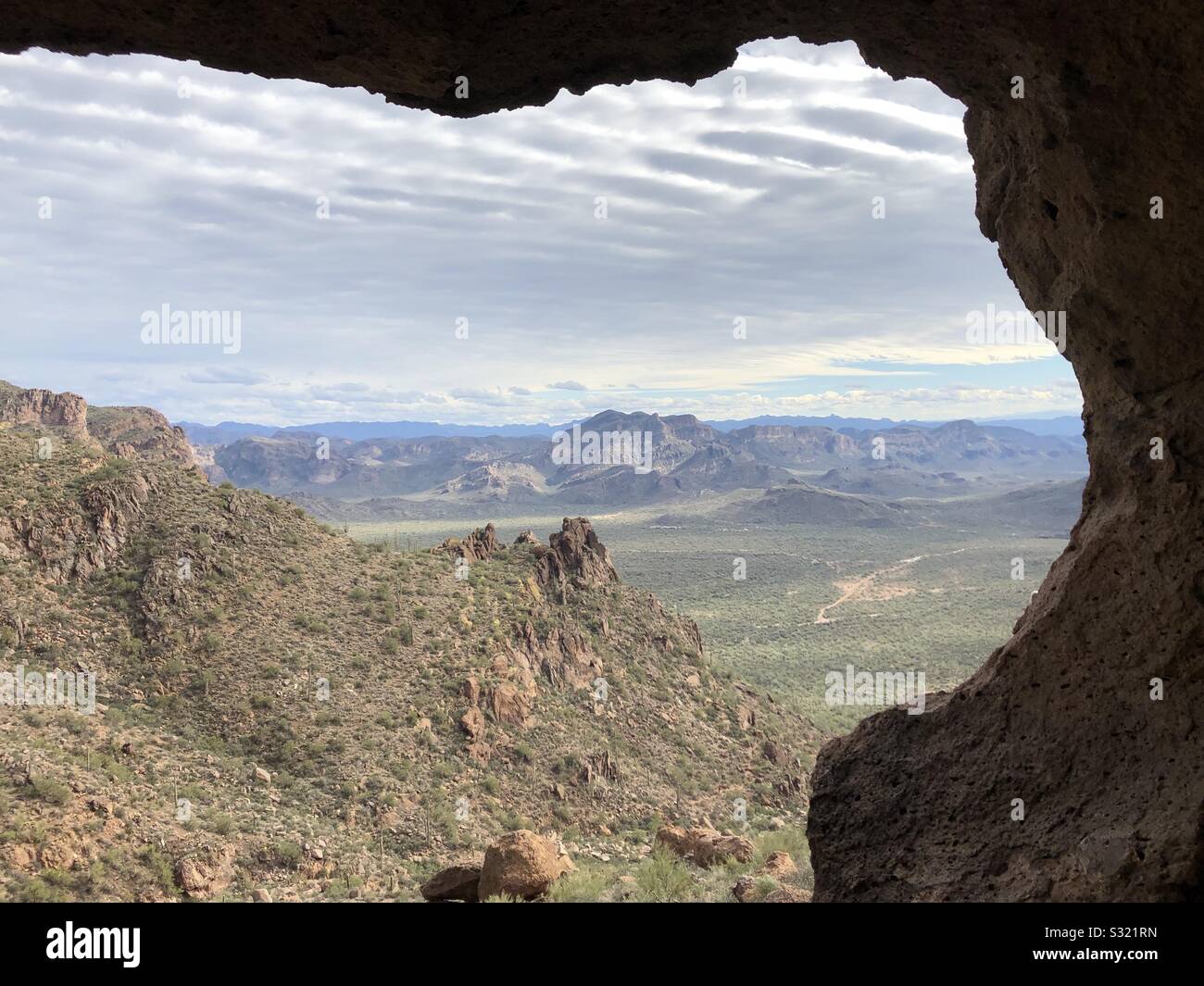 Wave cave hi-res stock photography and images - Alamy