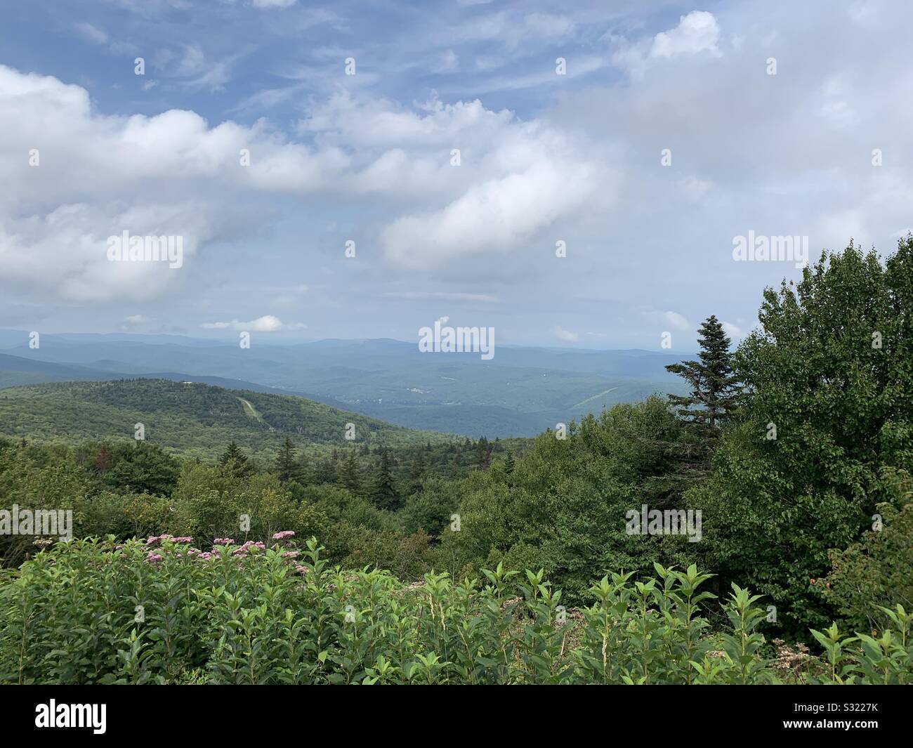 Vermont scenery hi-res stock photography and images - Alamy