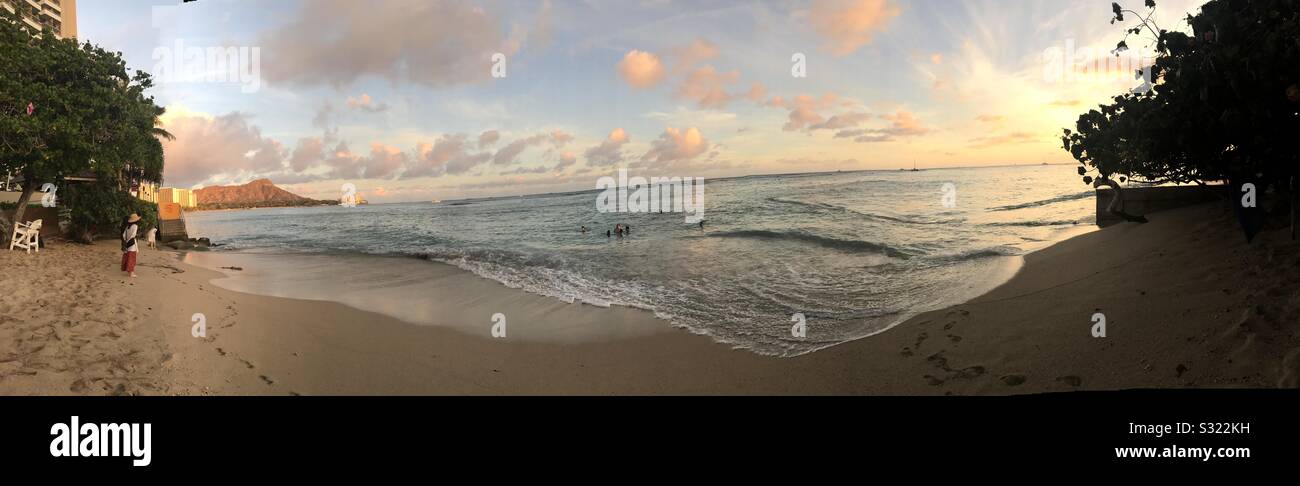 Peace sunset hi-res stock photography and images - Alamy
