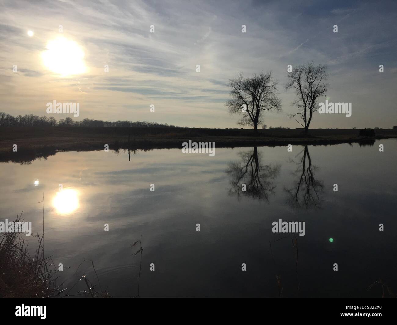Sun mirror hi-res stock photography and images - Alamy