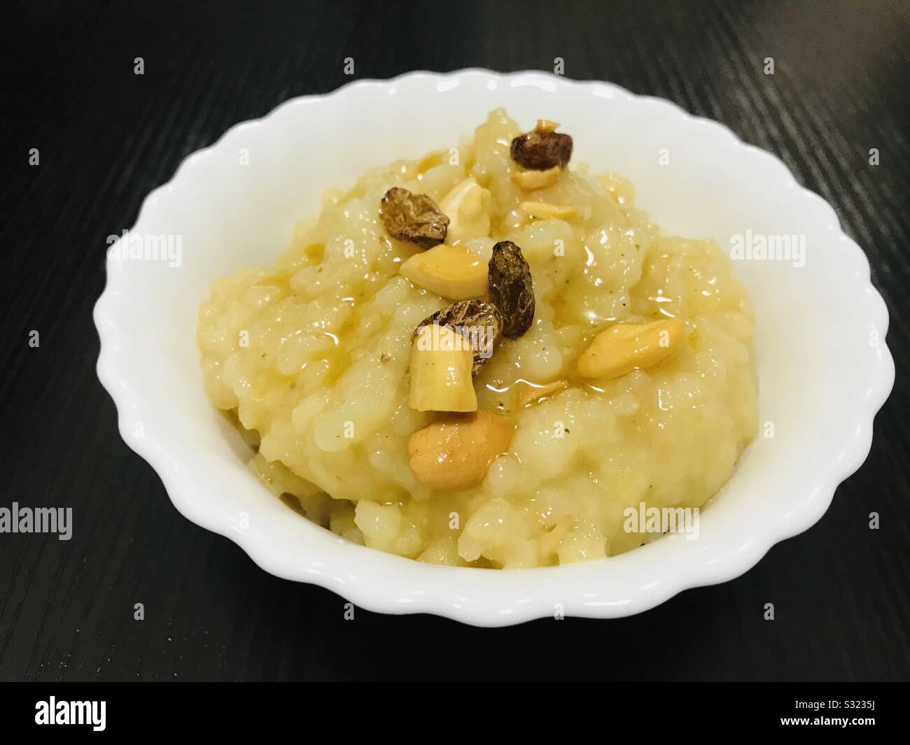 Indian sweet dish hi-res stock photography and images - Alamy