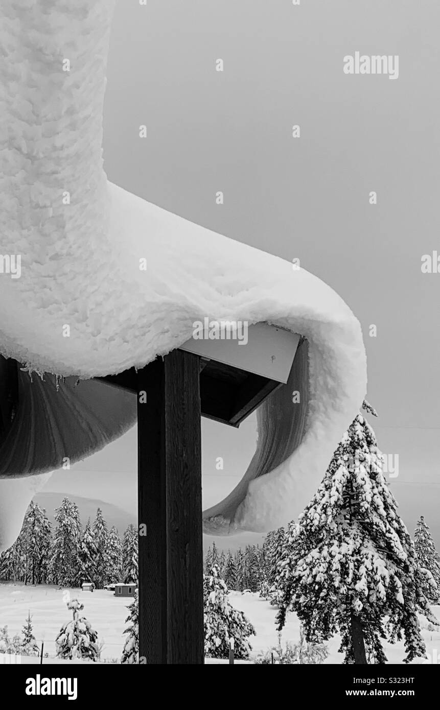 Photograph of snow hi-res stock photography and images - Alamy