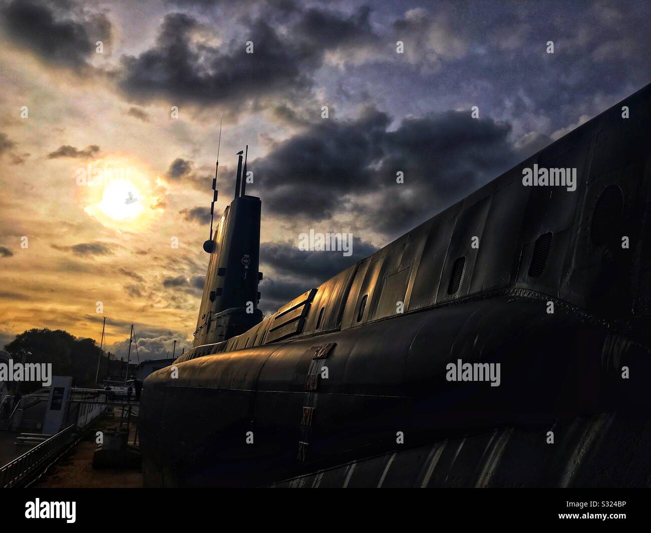 Sunset submarine hi-res stock photography and images - Alamy