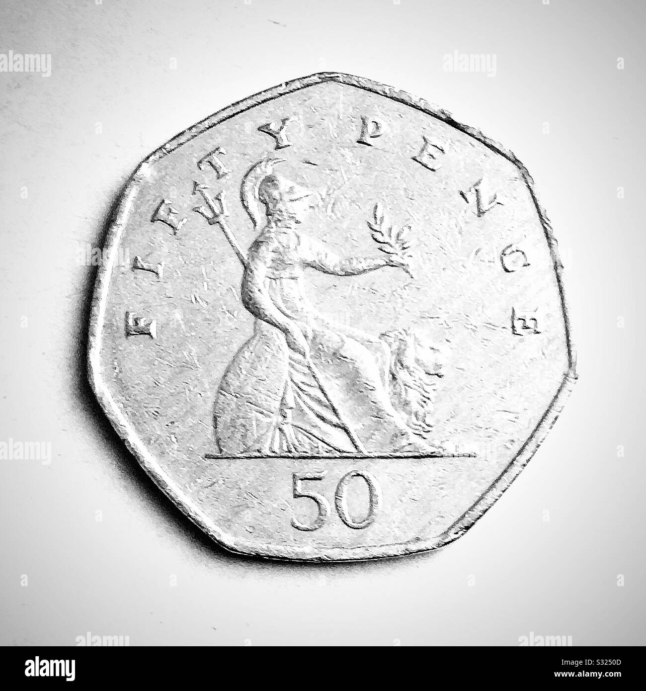 50 pence britannia hi-res stock photography and images - Alamy
