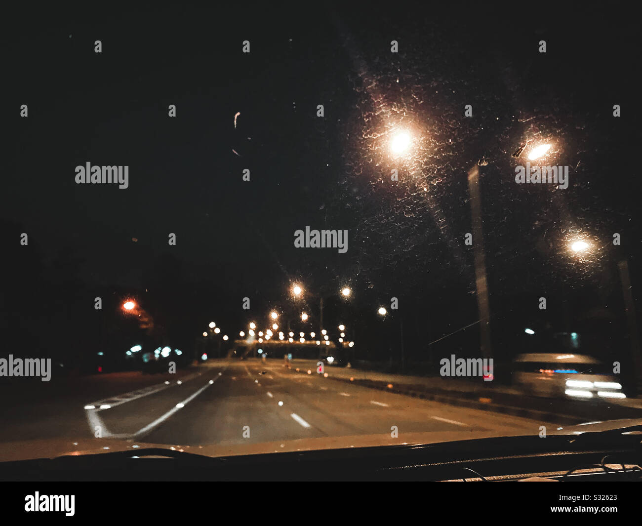 Street light night hi-res stock photography and images - Alamy