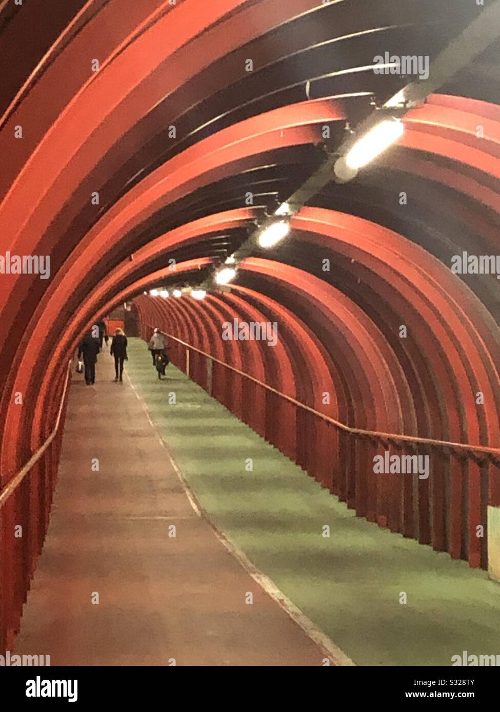 Pedestrians tunnel hi-res stock photography and images - Alamy