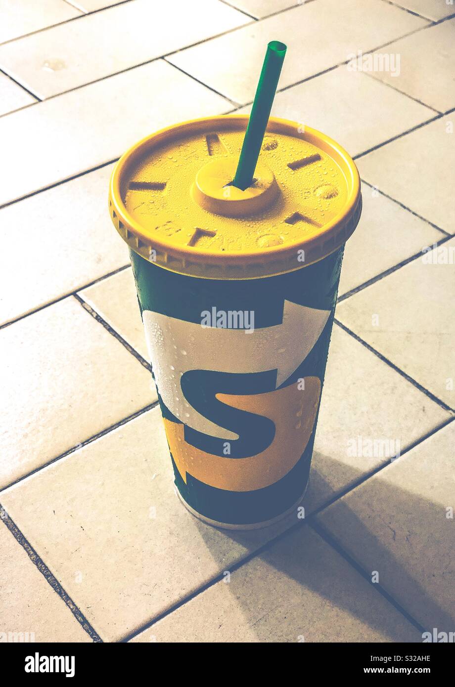 Subway cup hi-res stock photography and images - Alamy