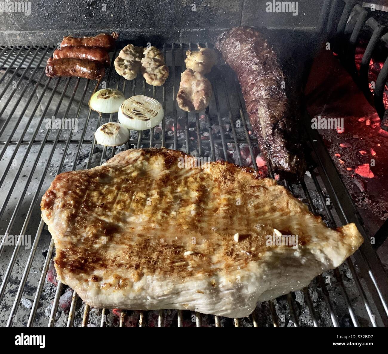 Asado hi-res stock photography and images - Alamy