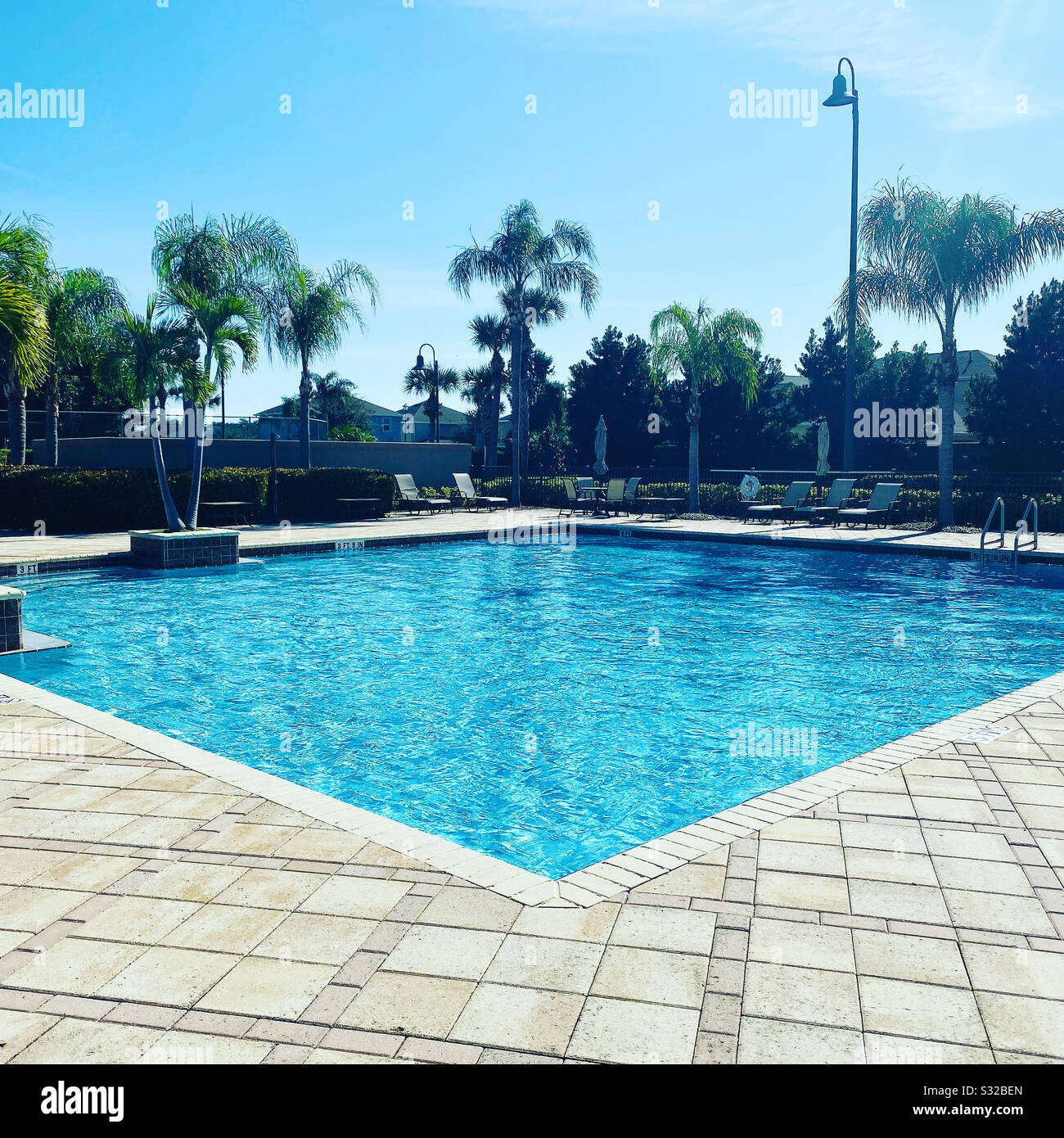 Pool landscaping hi-res stock photography and images - Alamy