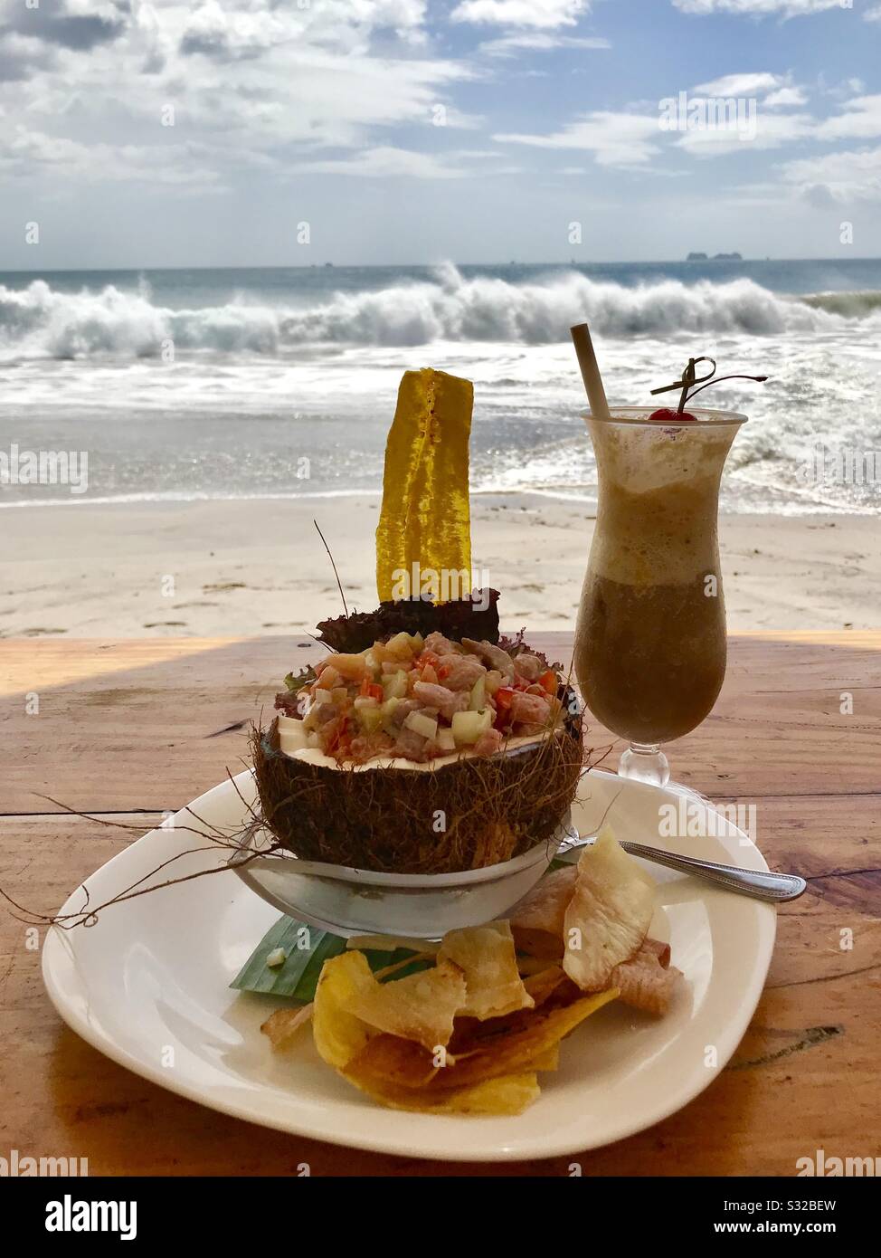 Ocean treats hi-res stock photography and images - Alamy