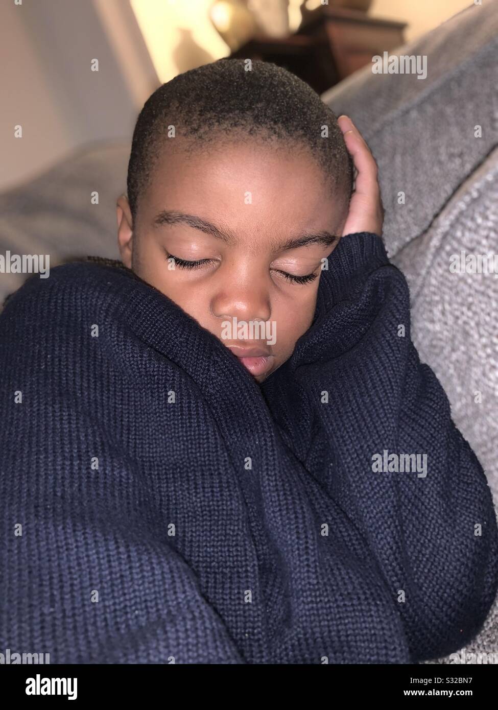 Sound asleep hi-res stock photography and images - Alamy
