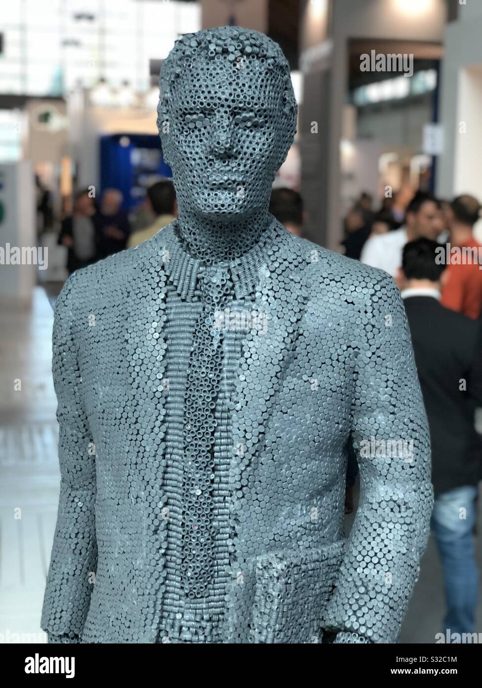 Recycle man hi-res stock photography and images - Alamy