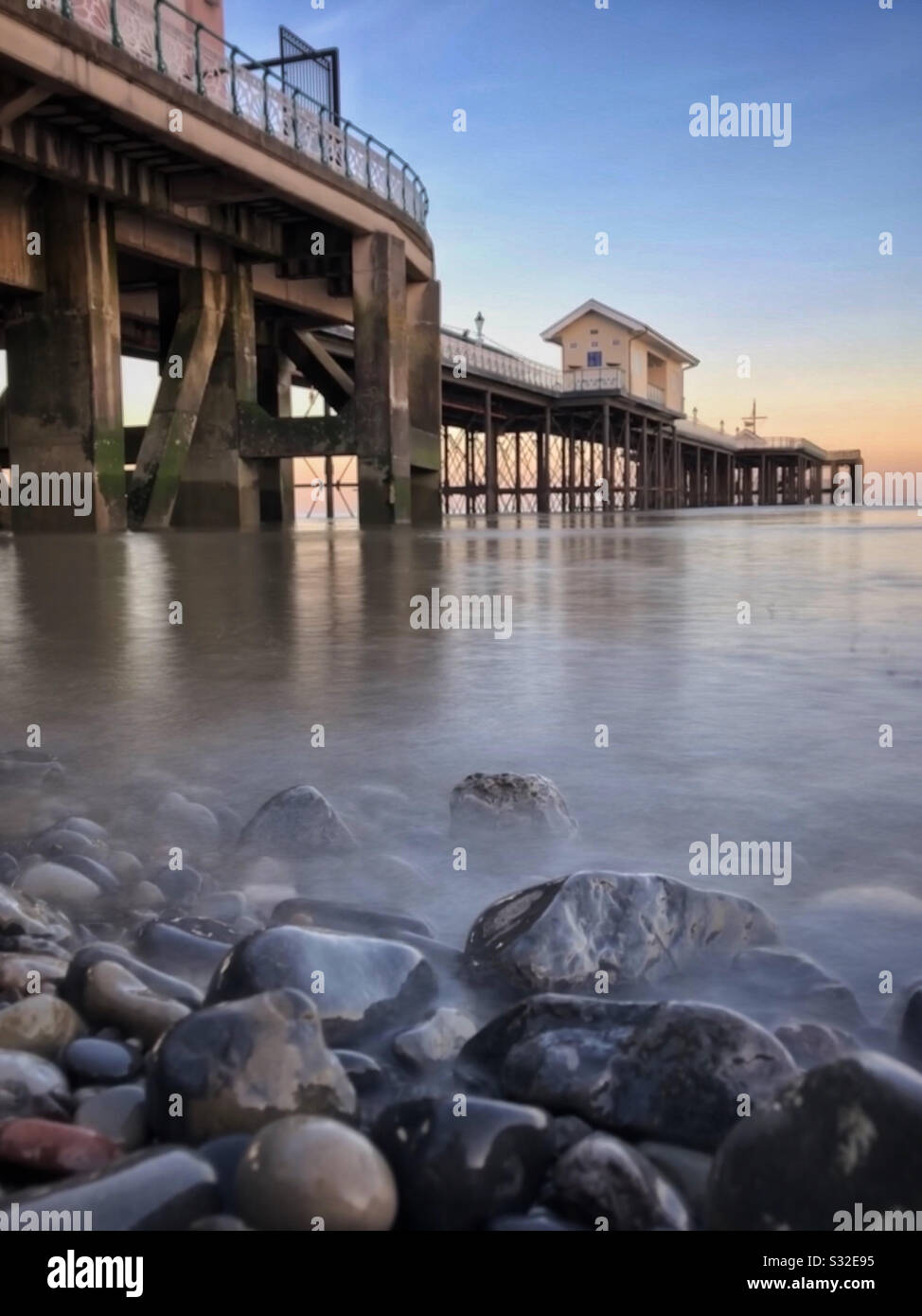 Penarth pier at high tide with long exposure. South Wales, January ...