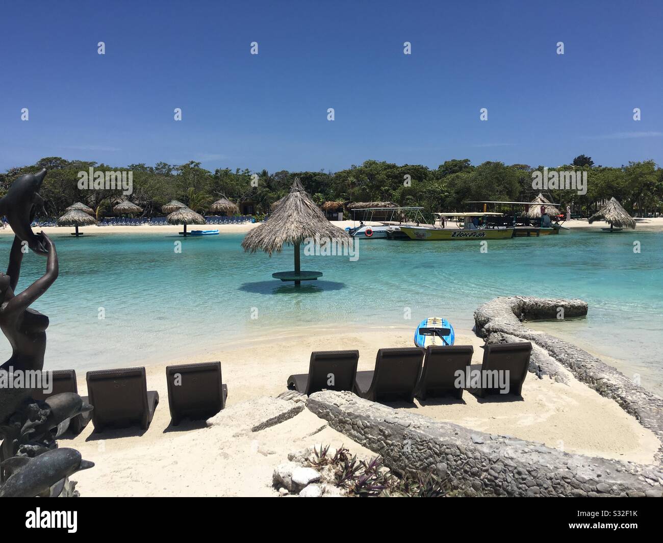 Little key island hi-res stock photography and images - Alamy