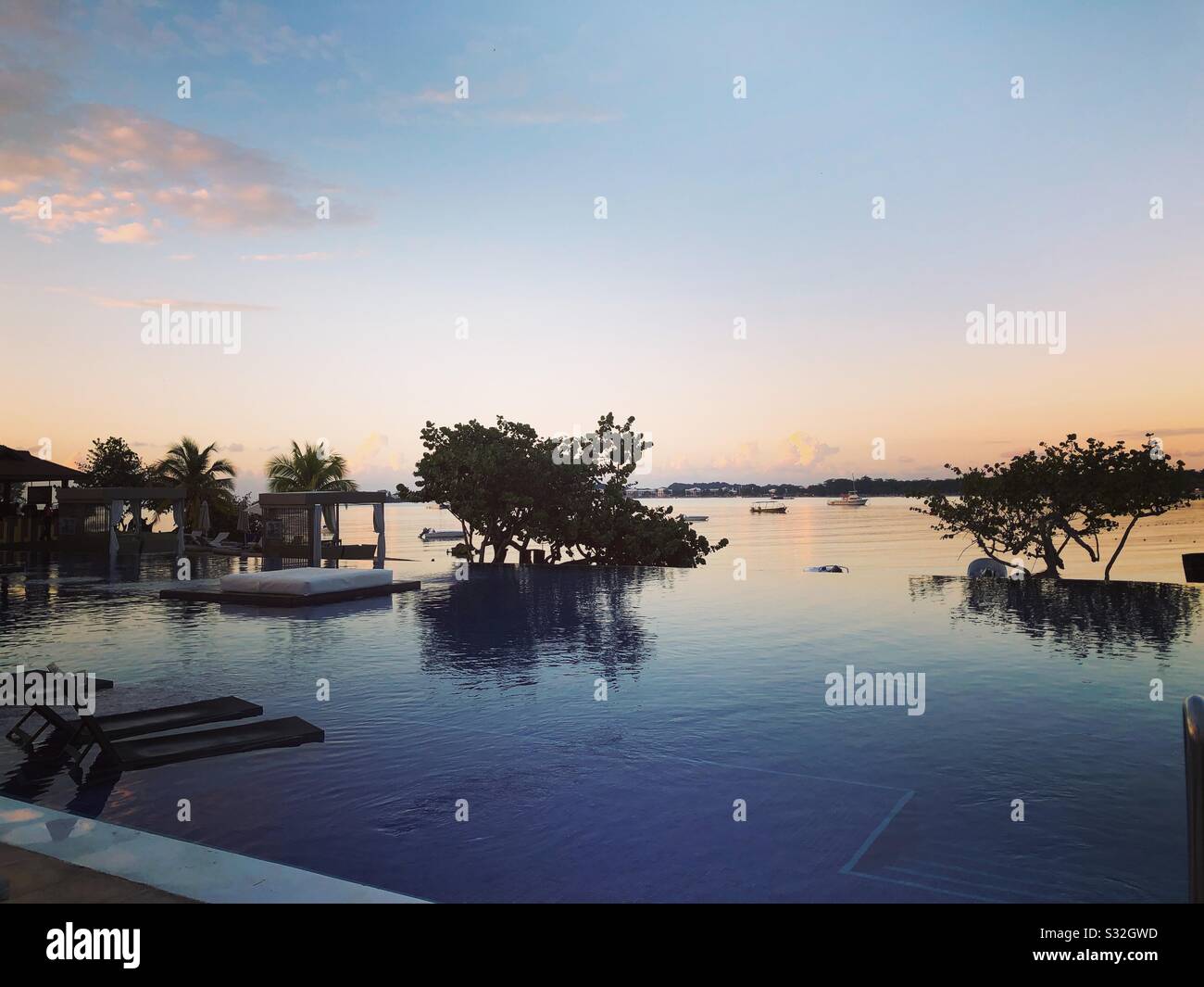 Negril jamaica hi-res stock photography and images - Alamy