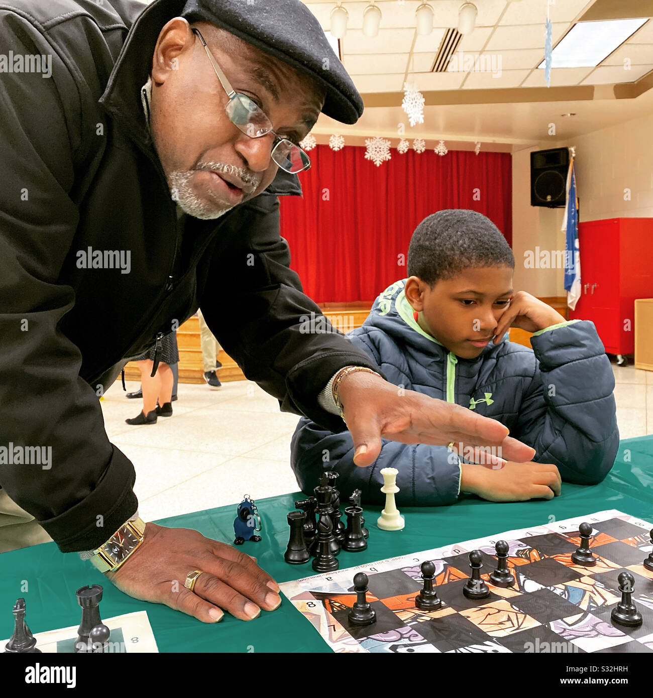Chess passes down through generations at James Monroe Elementary School ...