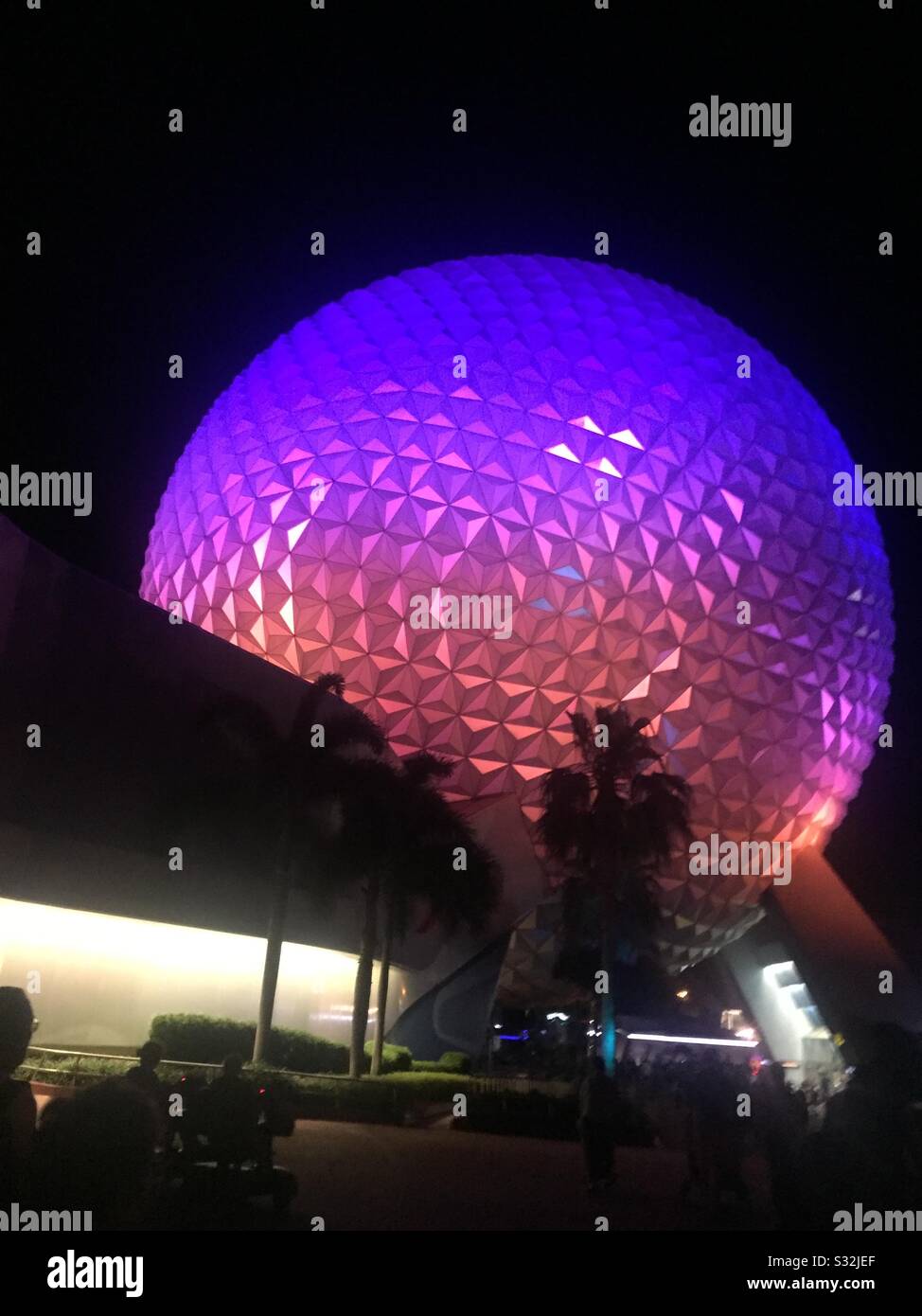 Disney ball hi-res stock photography and images - Alamy