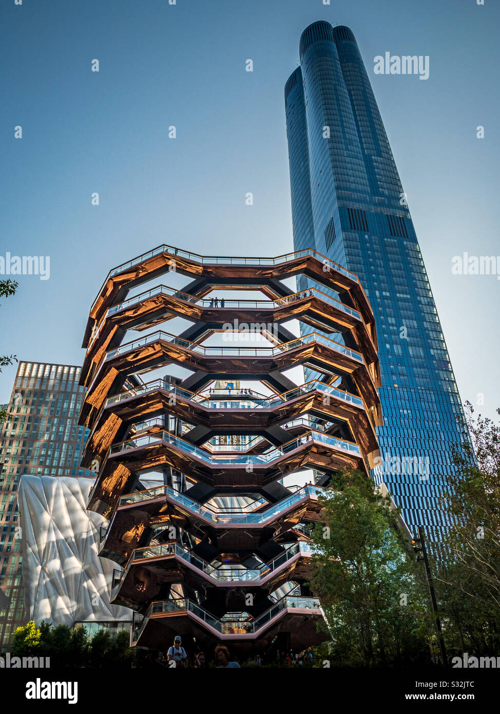 The hive new york hi-res stock photography and images - Alamy