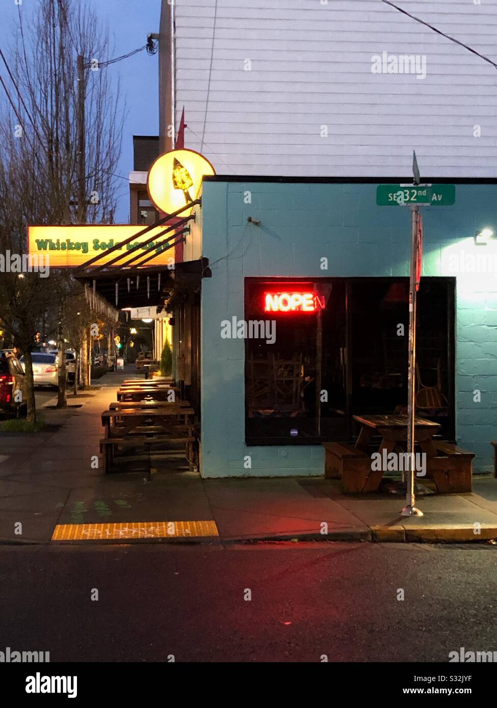 Soda signs hi-res stock photography and images - Alamy